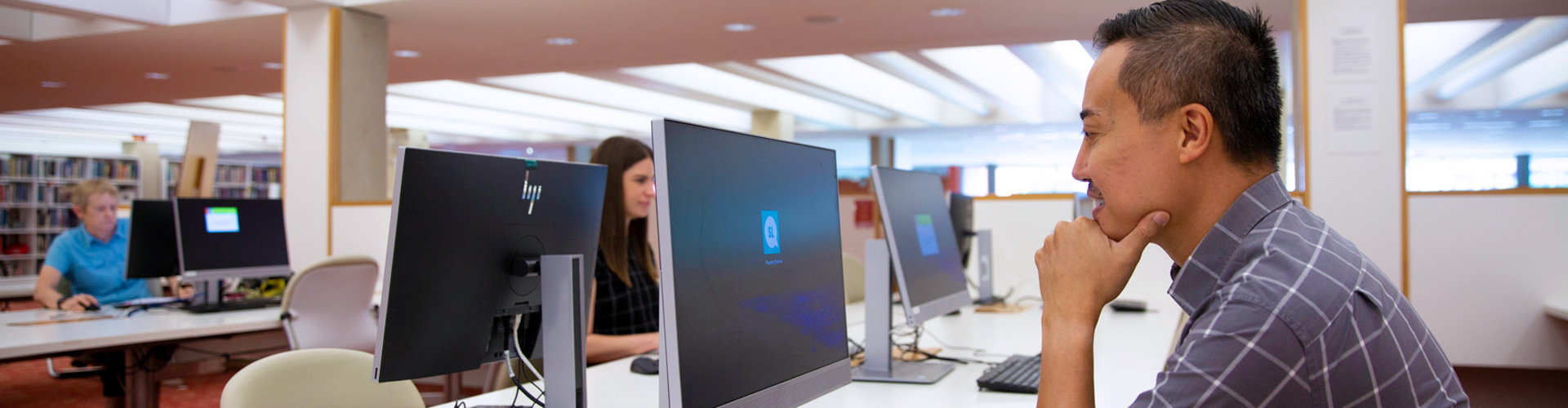 Infozone computer | State Library of Queensland