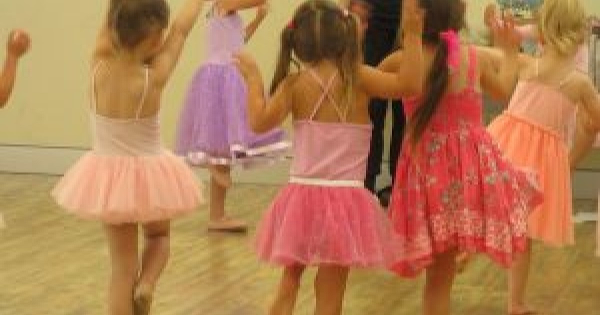 Talk, Sing, Read, Play and Dance! | State Library Of Queensland